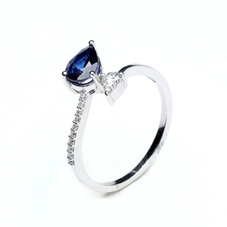 Anillo Zafiro - J.Roca